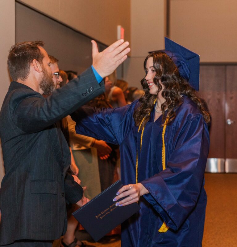 Employment Opportunities - Faith Christian Academy